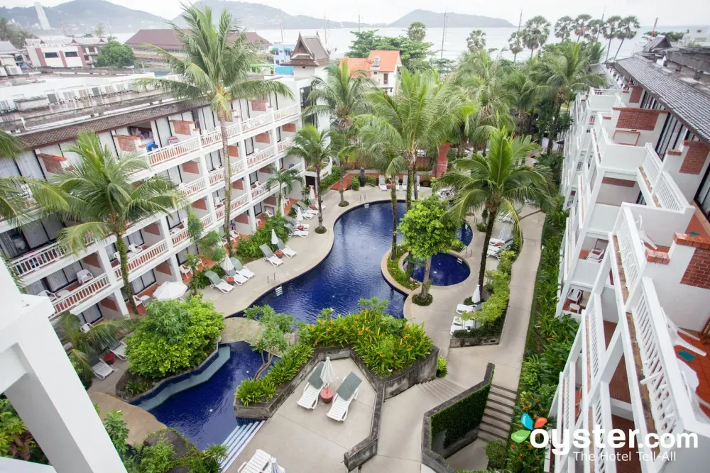 Sunset Beach Resort Review: What To REALLY Expect If You Stay | Oyster.com
