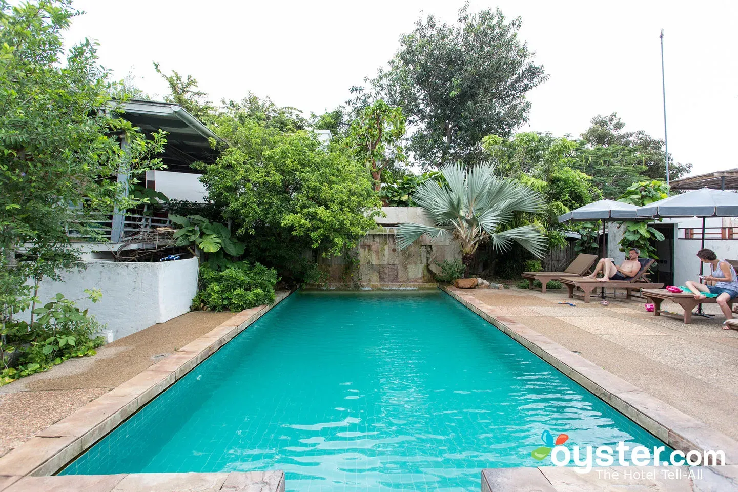 Veranda Lodge Review: What To REALLY Expect If You Stay