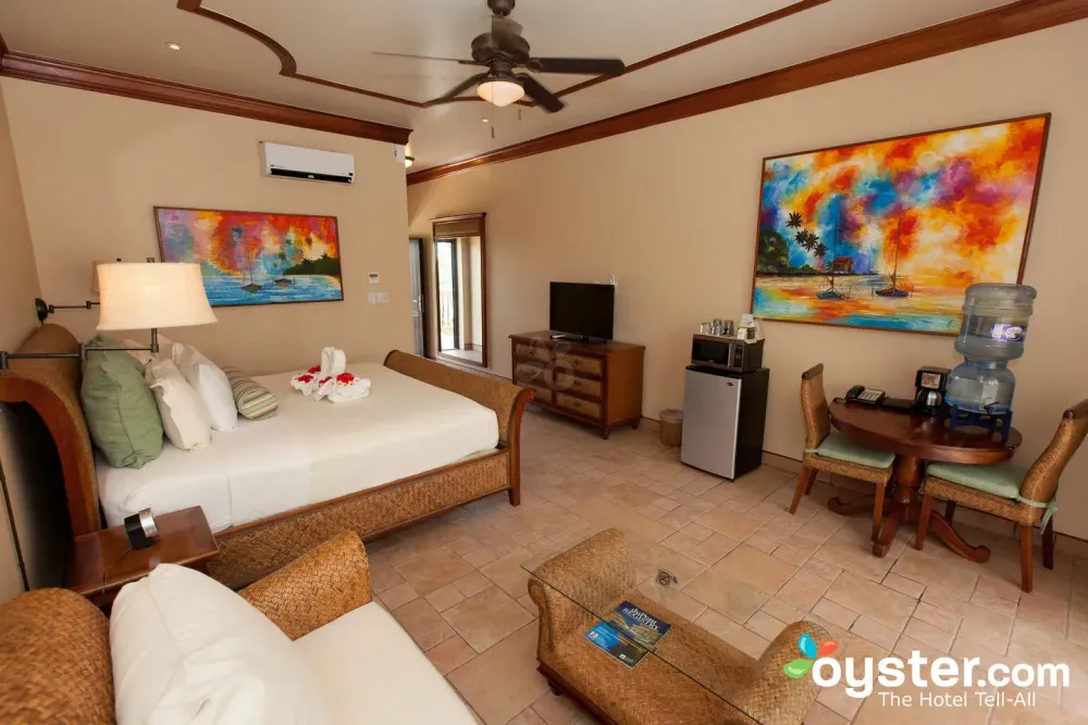 Coco Beach Resort Review: What To REALLY Expect If You Stay