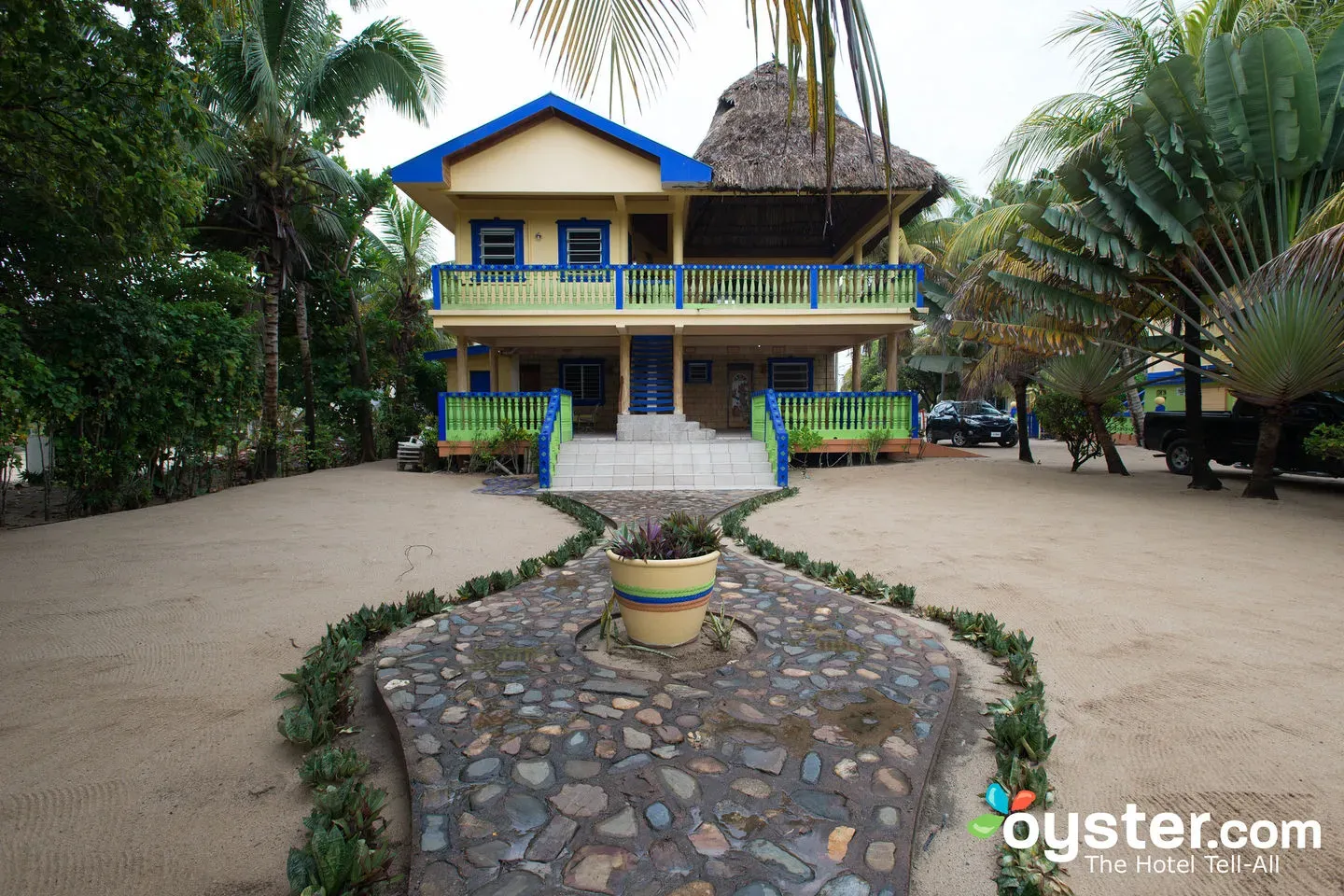 Coconut Row Review: What To REALLY Expect If You Stay