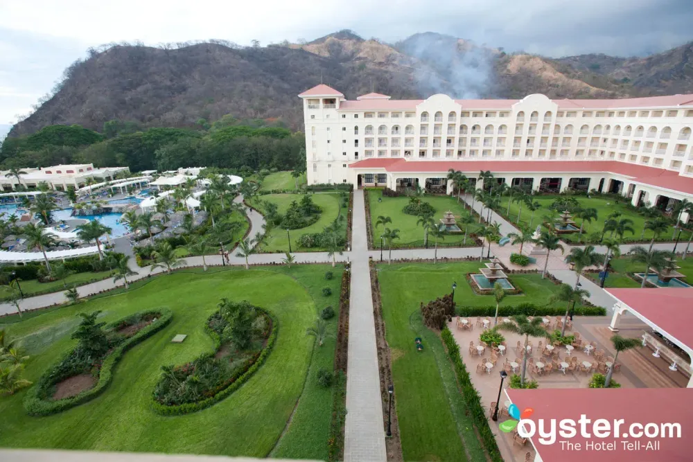 Hotel Riu Guanacaste Review: What To REALLY Expect If You Stay