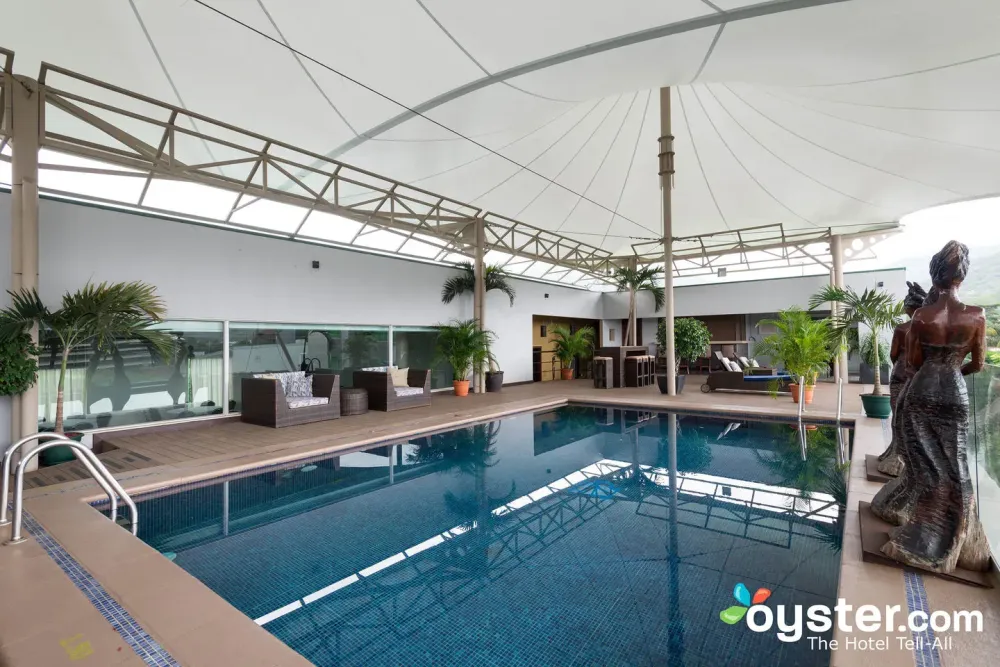 Studio Hotel Review: What To REALLY Expect If You Stay | Oyster.com