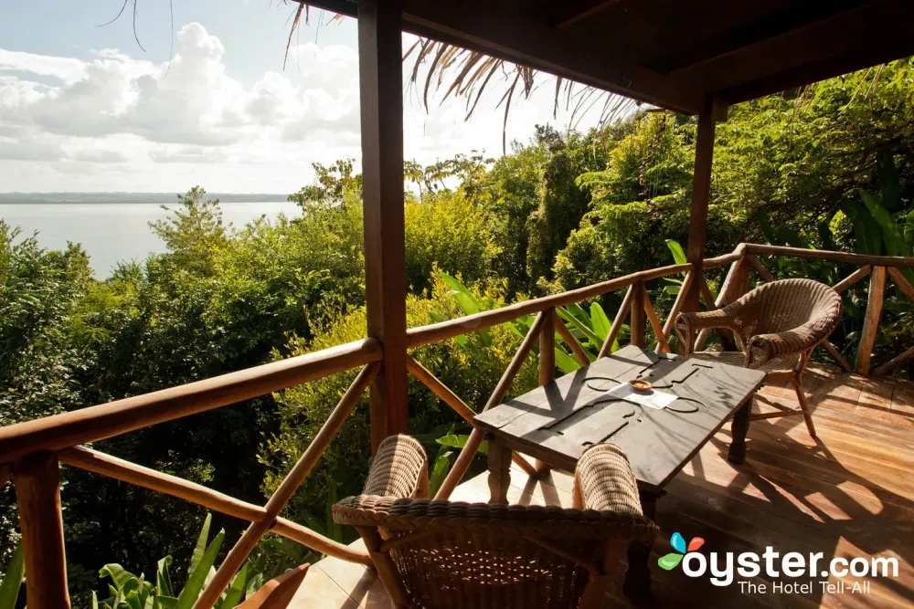 La Lancha Lodge Review: What To REALLY Expect If You Stay