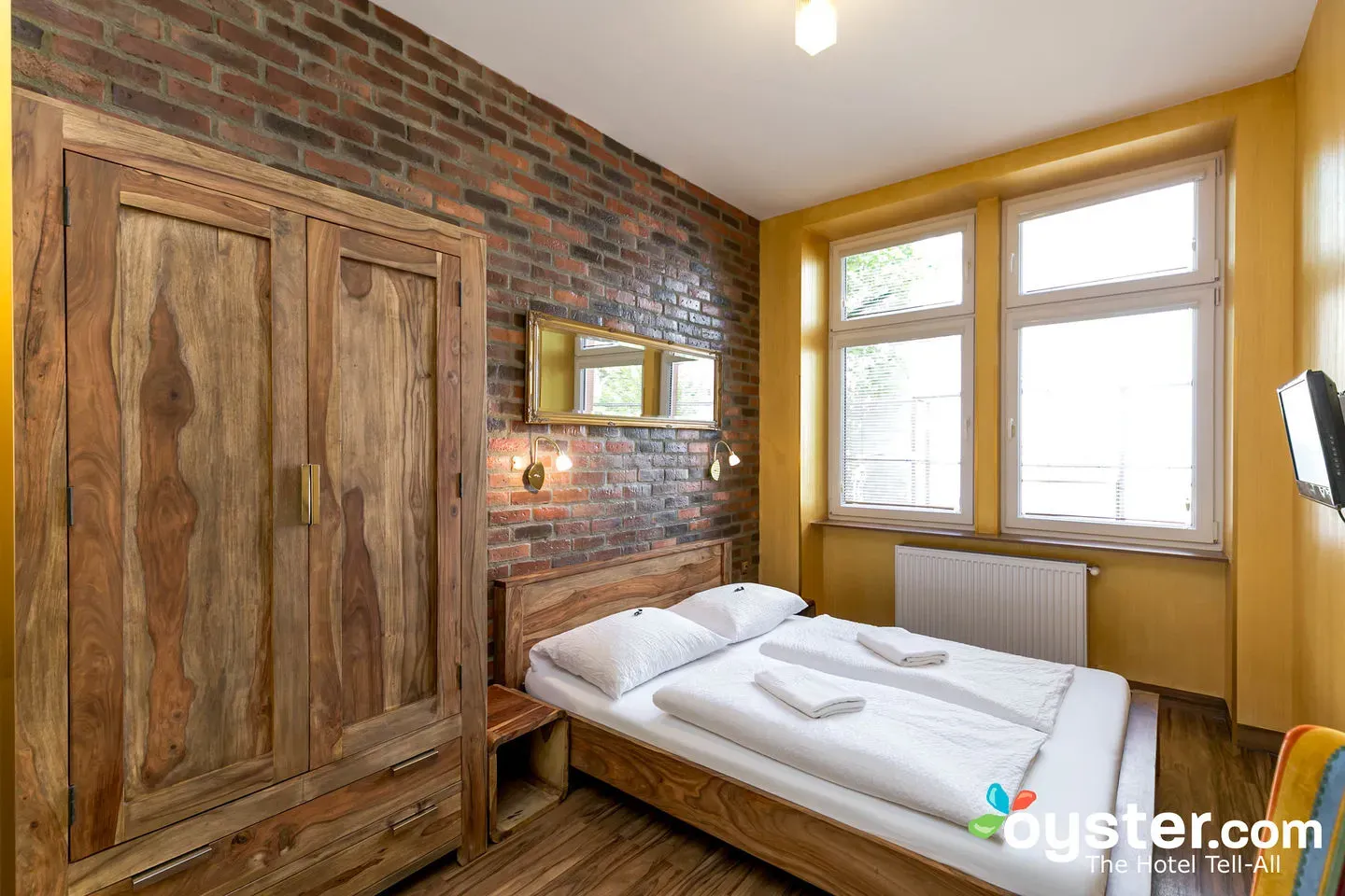 Do Step Inn Review: What To REALLY Expect If You Stay | Oyster.com