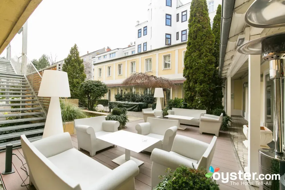 Holiday Inn Vienna City Review: What To REALLY Expect If You Stay ...