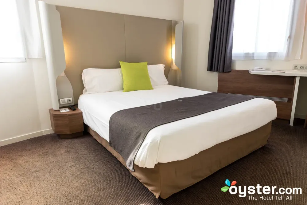 Amiens Hotels & Resorts | Oyster.com