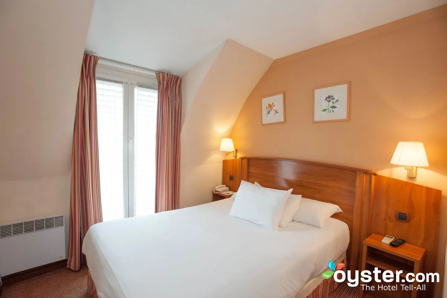 Timhotel Tour Eiffel Review: What To REALLY Expect If You Stay