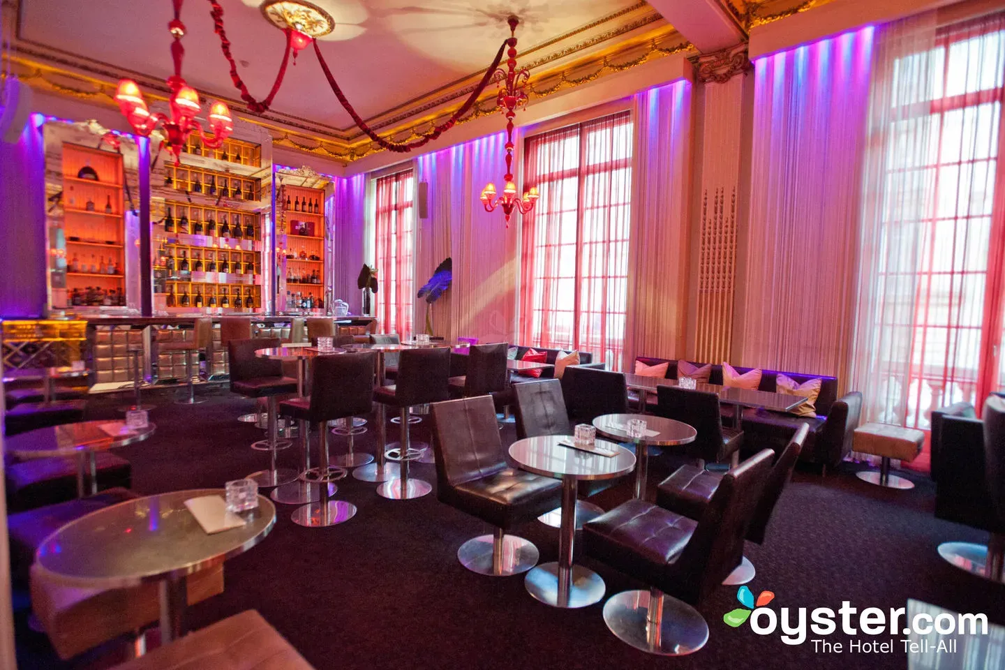 Hotel Pershing Hall Review: What To REALLY Expect If You Stay