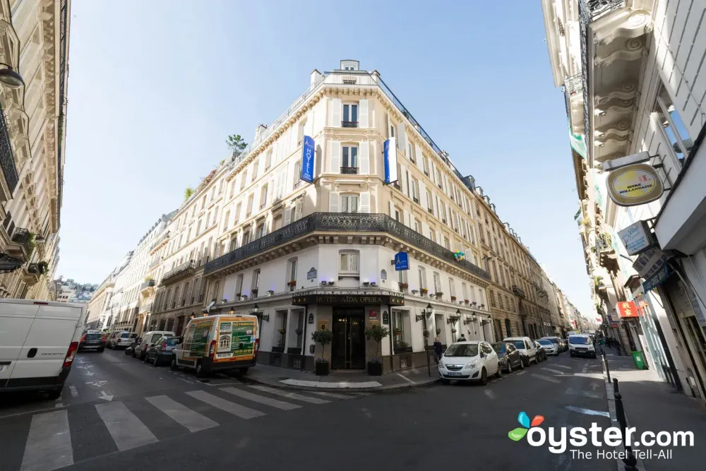 Hotel Aida Opera Review: What To REALLY Expect If You Stay | Oyster.com