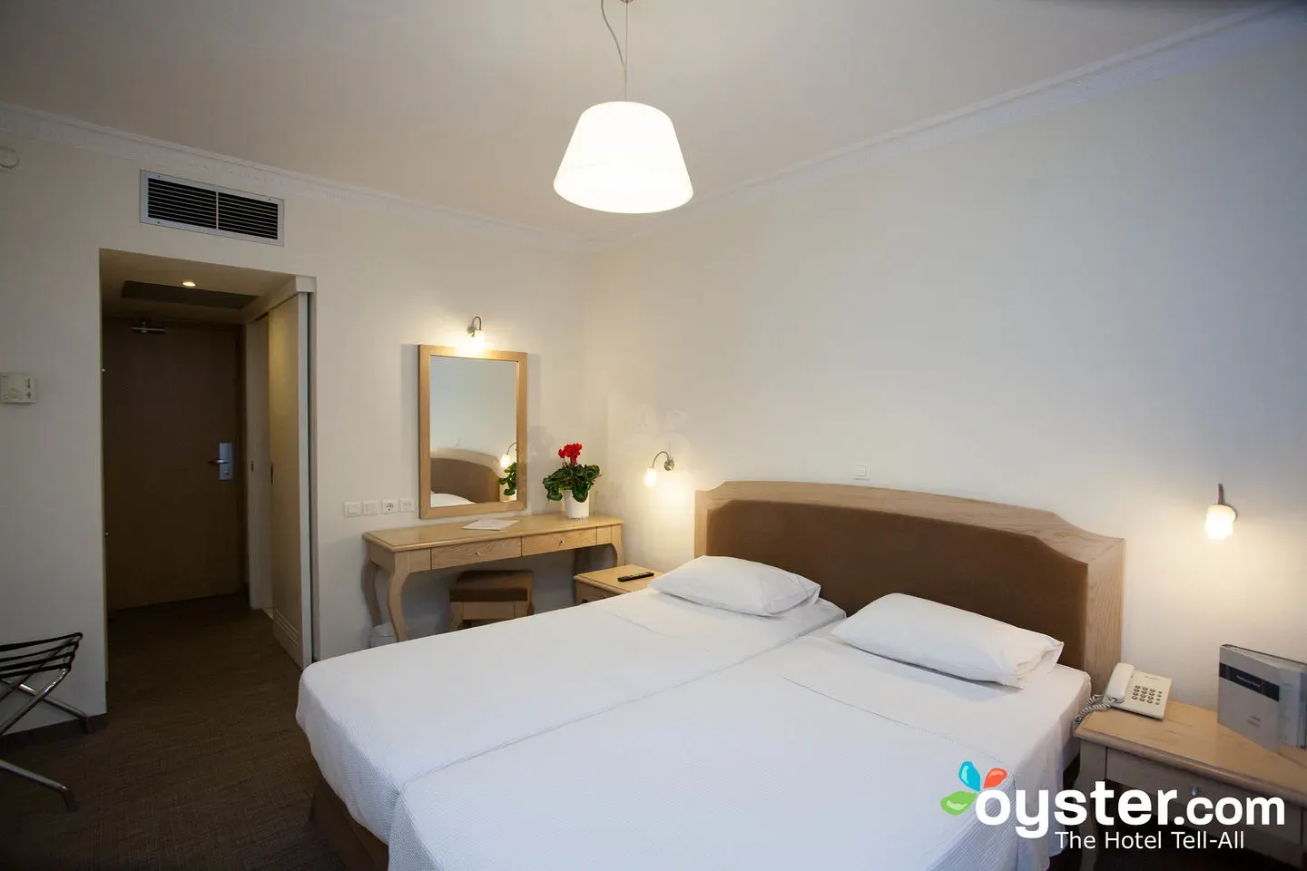 Airotel Parthenon Review: What To REALLY Expect If You Stay