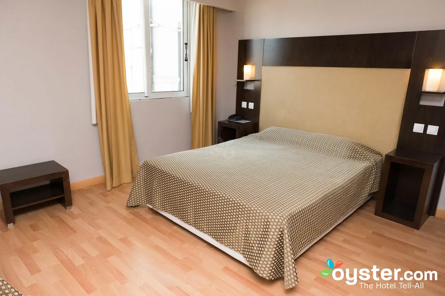 Alassia Hotel Review: What To REALLY Expect If You Stay | Oyster.com