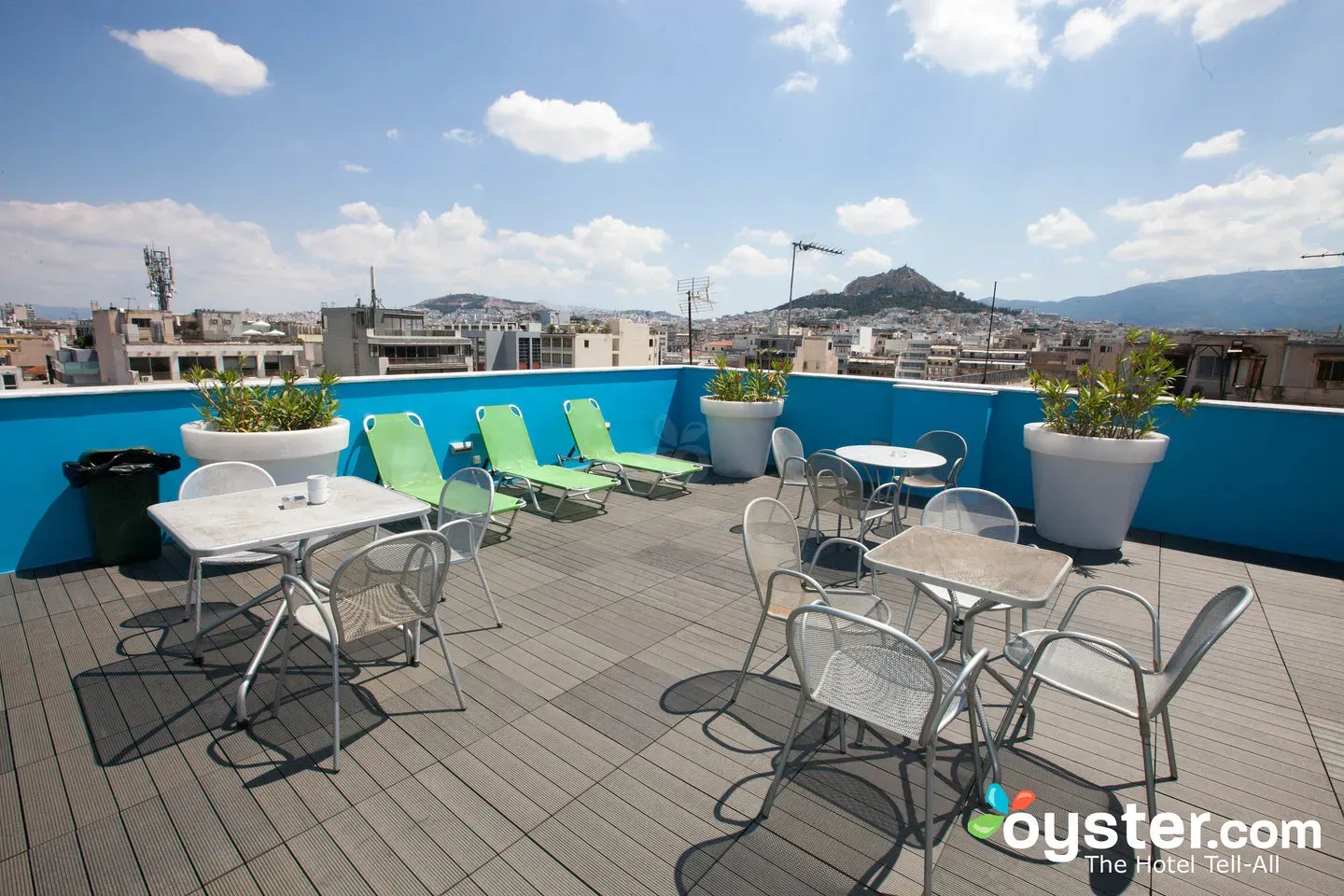 Athens Center Square Review: What To REALLY Expect If You Stay