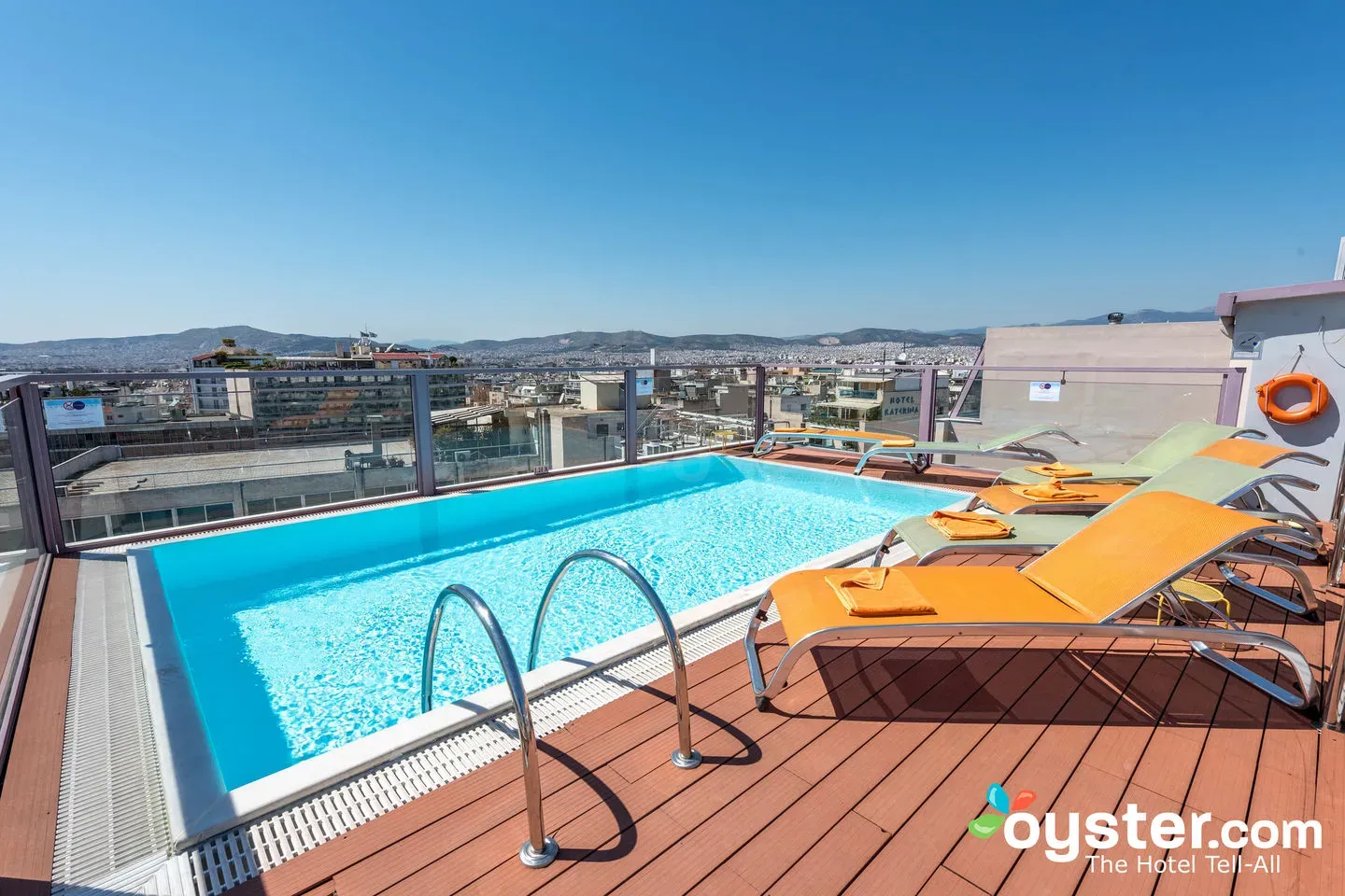 Novus City Hotel Review: What To REALLY Expect If You Stay