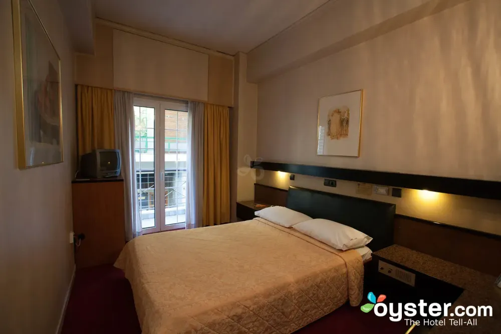 Victory Inn Review: What To REALLY Expect If You Stay