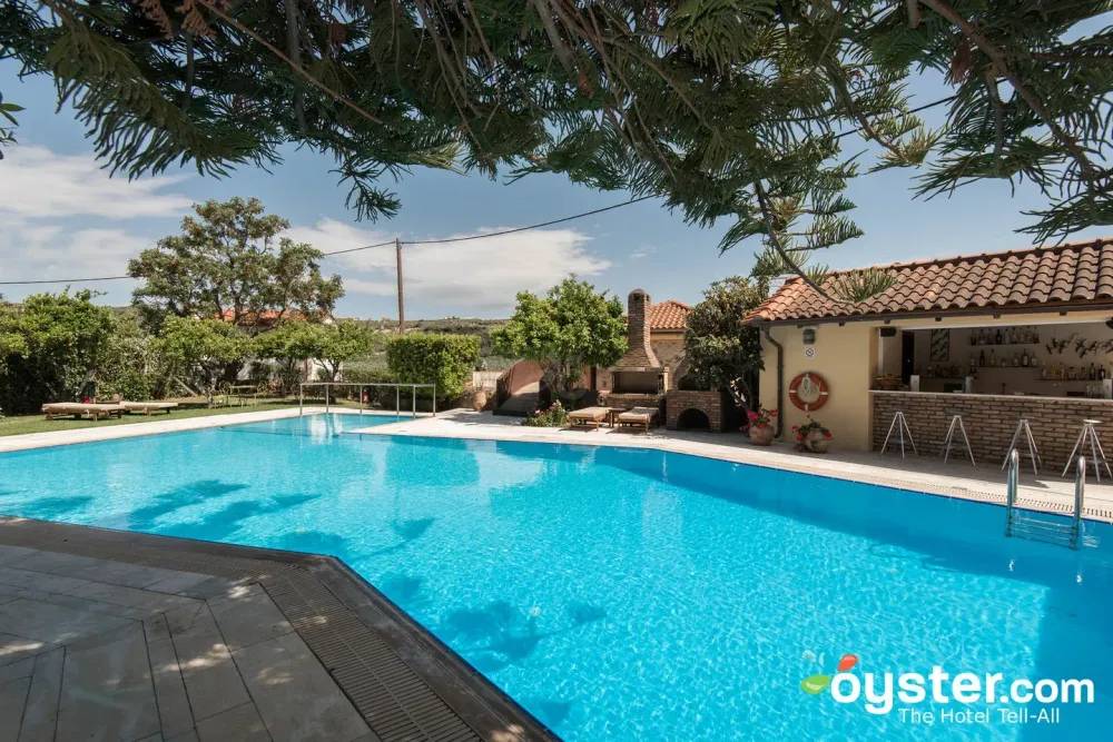 Spilia Village Hotel Review: What To REALLY Expect If You Stay