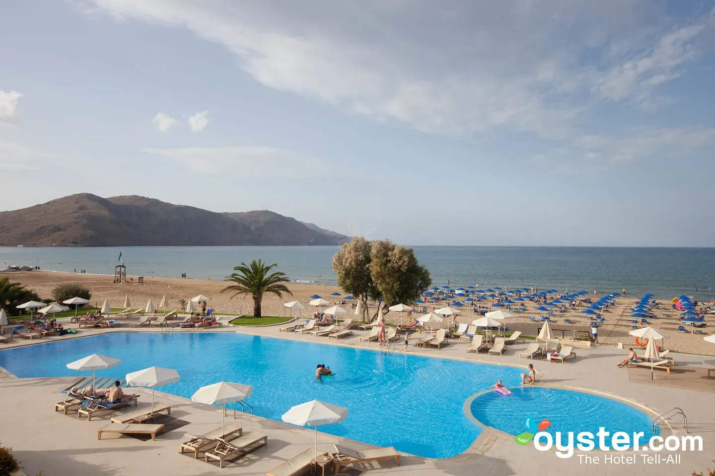 Pilot Beach Resort Review: What To REALLY Expect If You Stay | Oyster.com