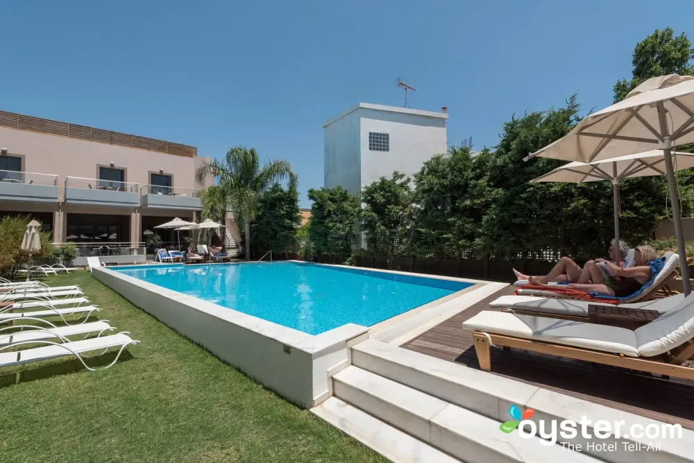 Libyan Princess Review: What To REALLY Expect If You Stay | Oyster.com