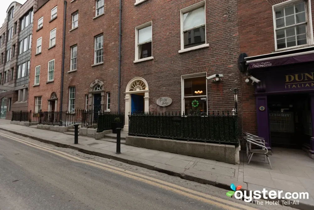 Trinity Townhouse Hotel Review: What To REALLY Expect If You Stay
