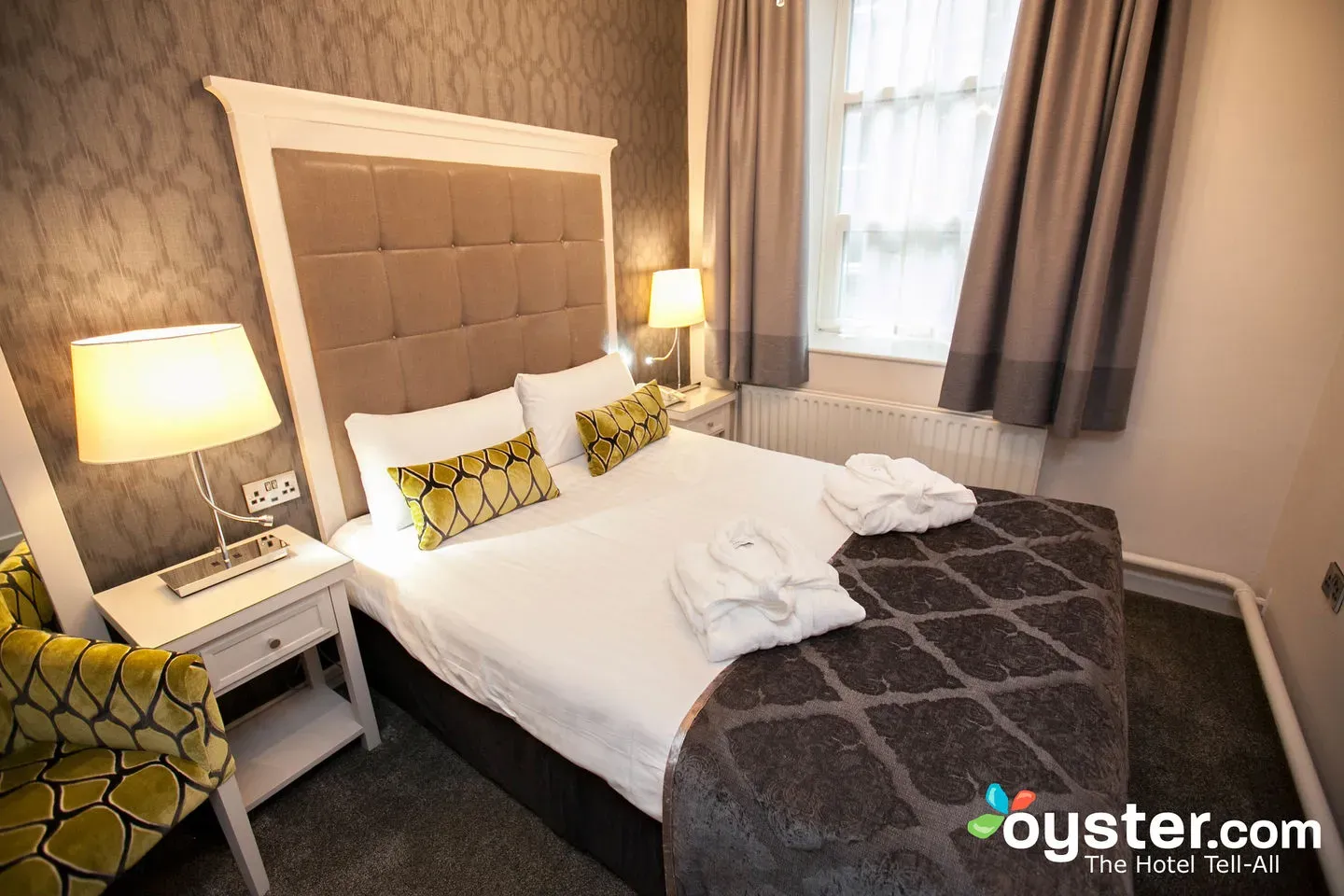 Hotel Isaacs Cork Review: What To REALLY Expect If You Stay