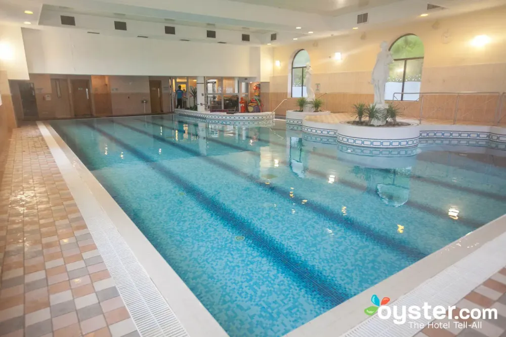 The Castlecourt Hotel Review: What To REALLY Expect If You Stay ...