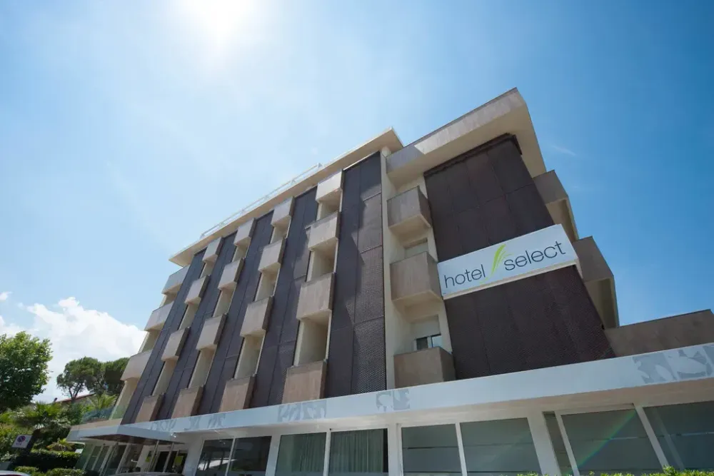 Hotel Select Suites & Spa | Oyster.com Hotel Photos