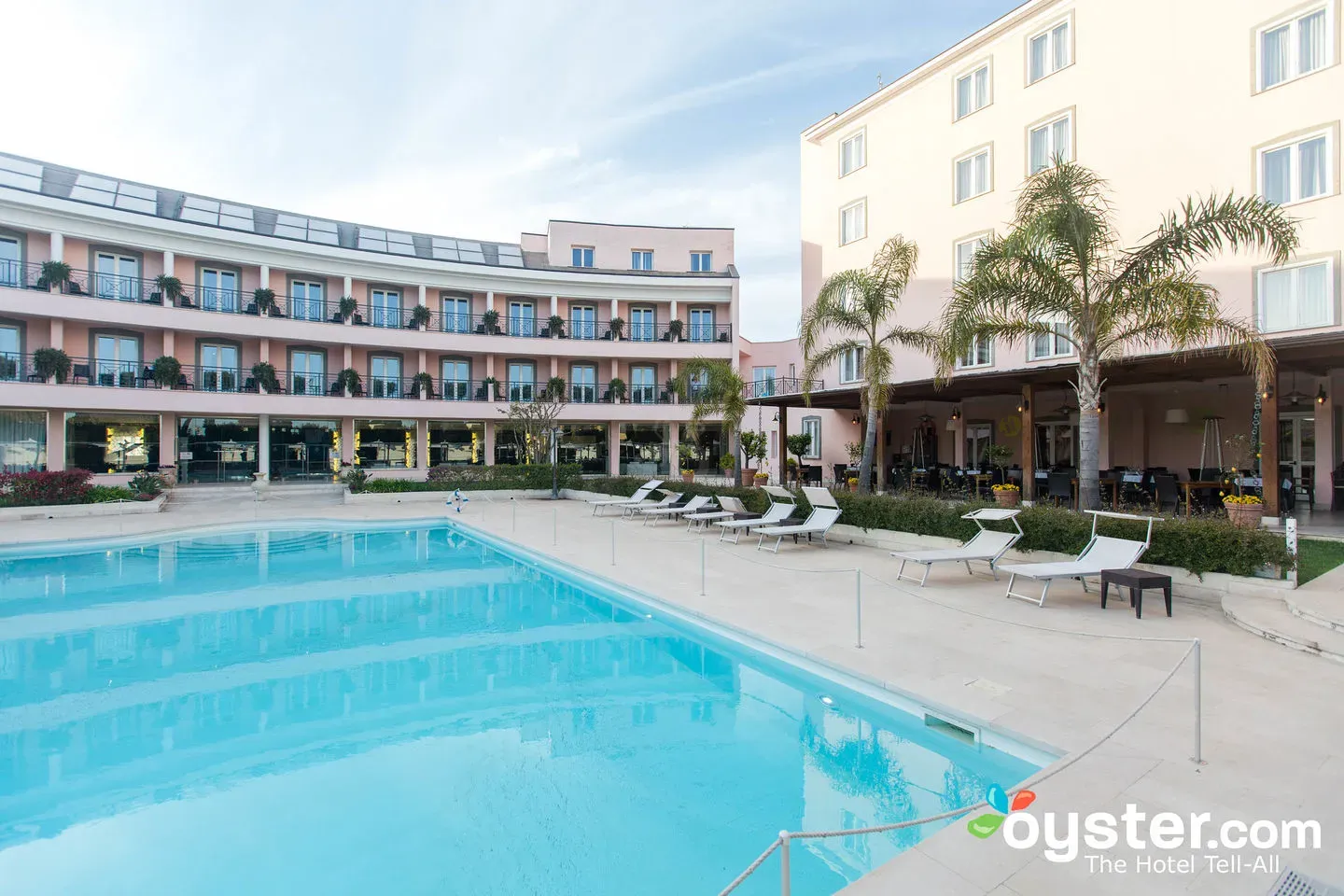 Hotel Isola Sacra Rome Airport Review: What To REALLY Expect If You Stay