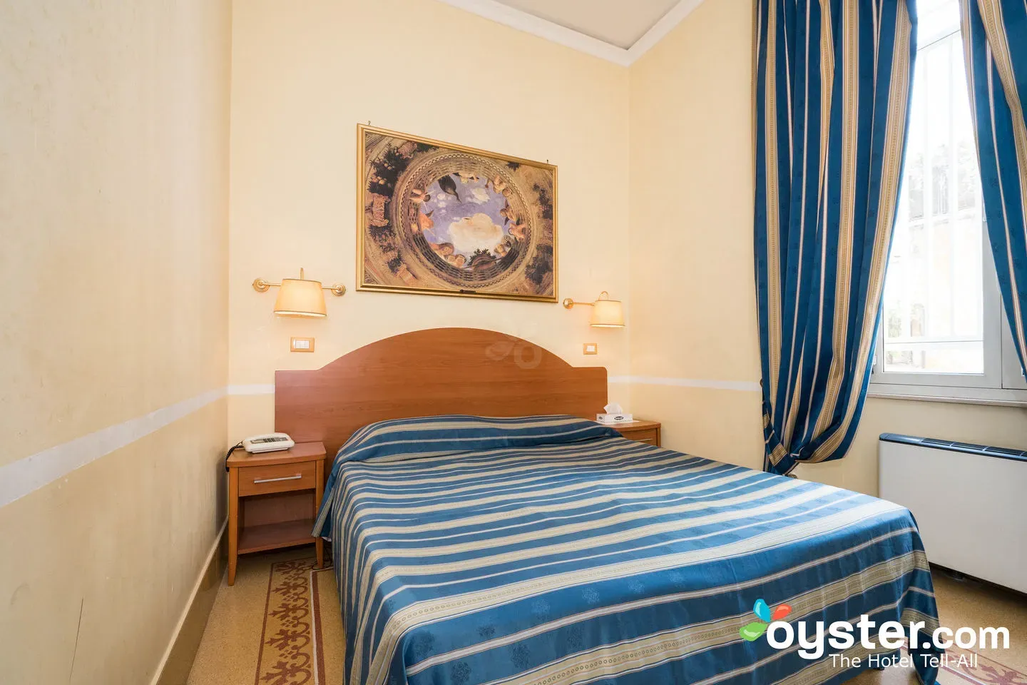 Kennedy Hotel Review: What To REALLY Expect If You Stay | Oyster.com