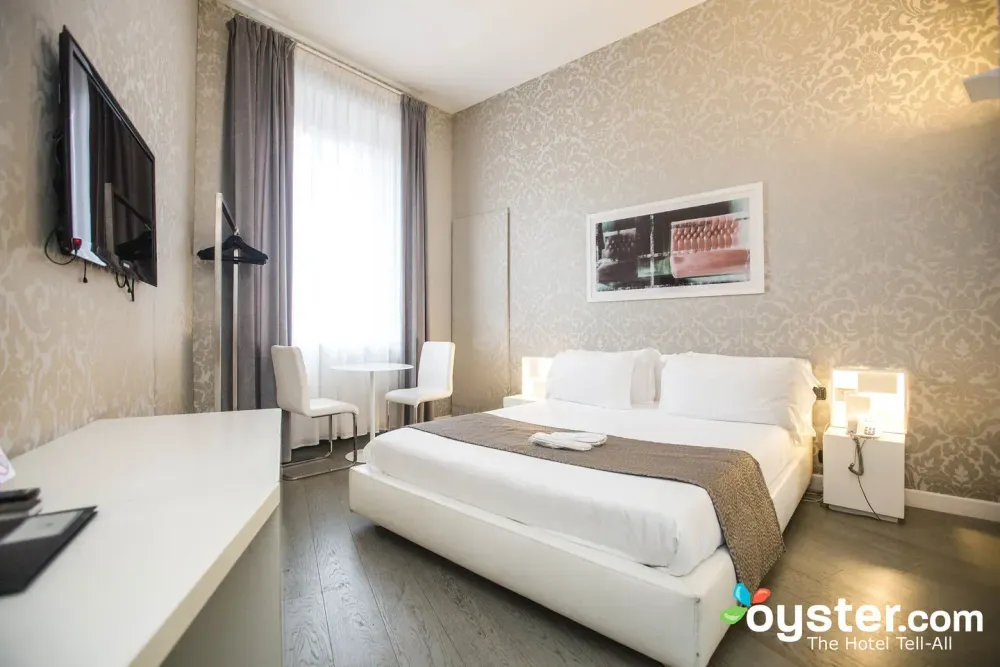 Piazza di Spagna Suites Review: What To REALLY Expect If You Stay