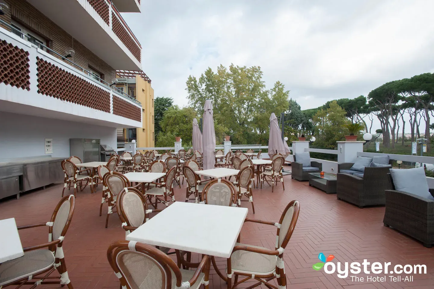 Pinewood Hotel Review: What To REALLY Expect If You Stay