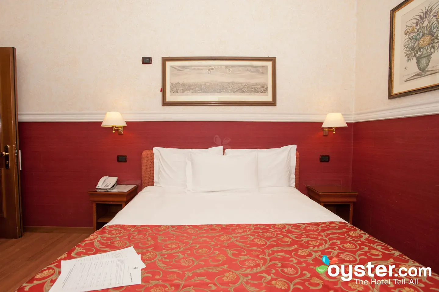 Cosmopolita Hotel Review: What To REALLY Expect If You Stay | Oyster.com