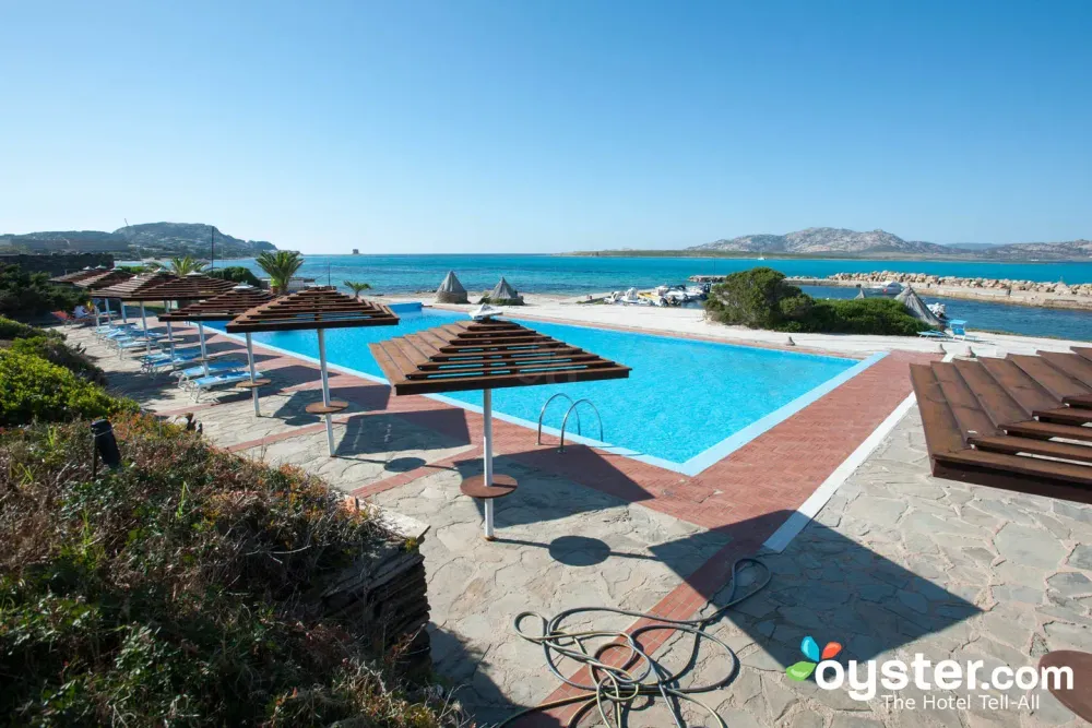 Club Hotel Ancora Review: What To REALLY Expect If You Stay