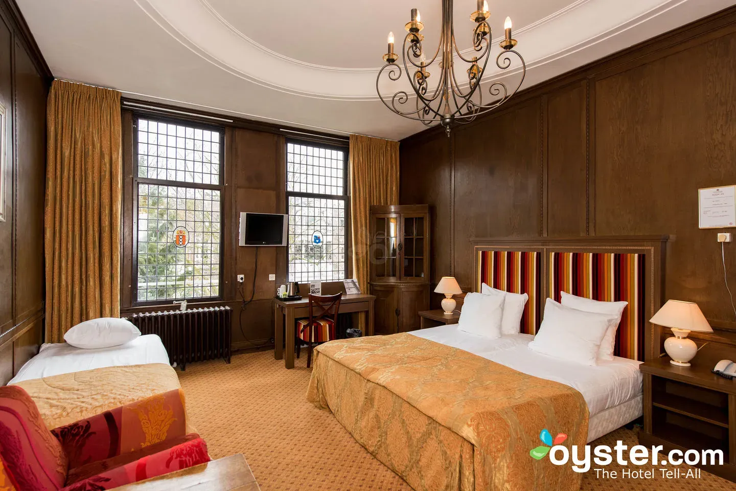 Hotel Aalders Review: What To REALLY Expect If You Stay | Oyster.com