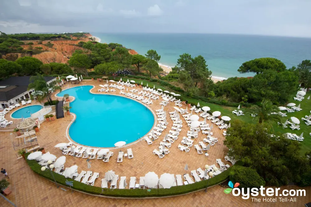 Porto Bay Falesia Review: What To REALLY Expect If You Stay