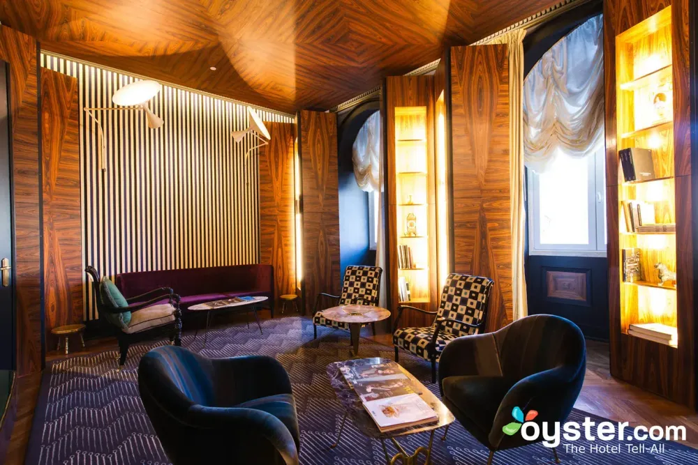 Valverde Hotel Review: What To REALLY Expect If You Stay | Oyster.com