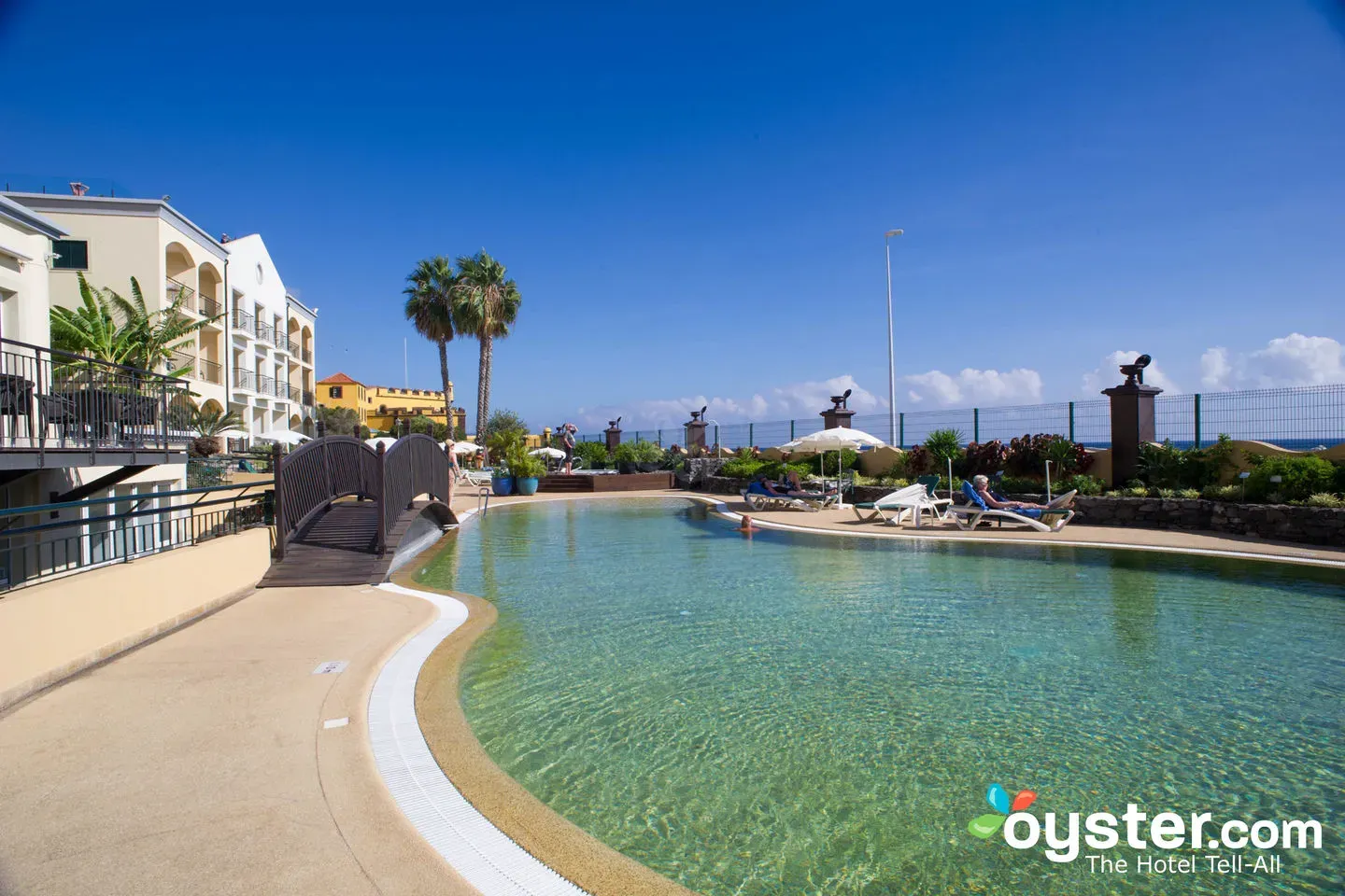 Porto Santa Maria Hotel Review: What To REALLY Expect If You Stay