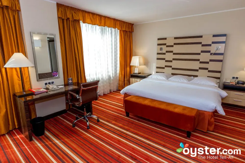 AZIMUT Hotel Olympic Moscow Review: What To REALLY Expect If You Stay