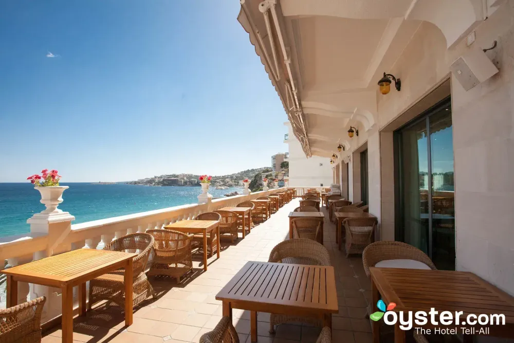 Hotel Nixe Palace Review: What To REALLY Expect If You Stay