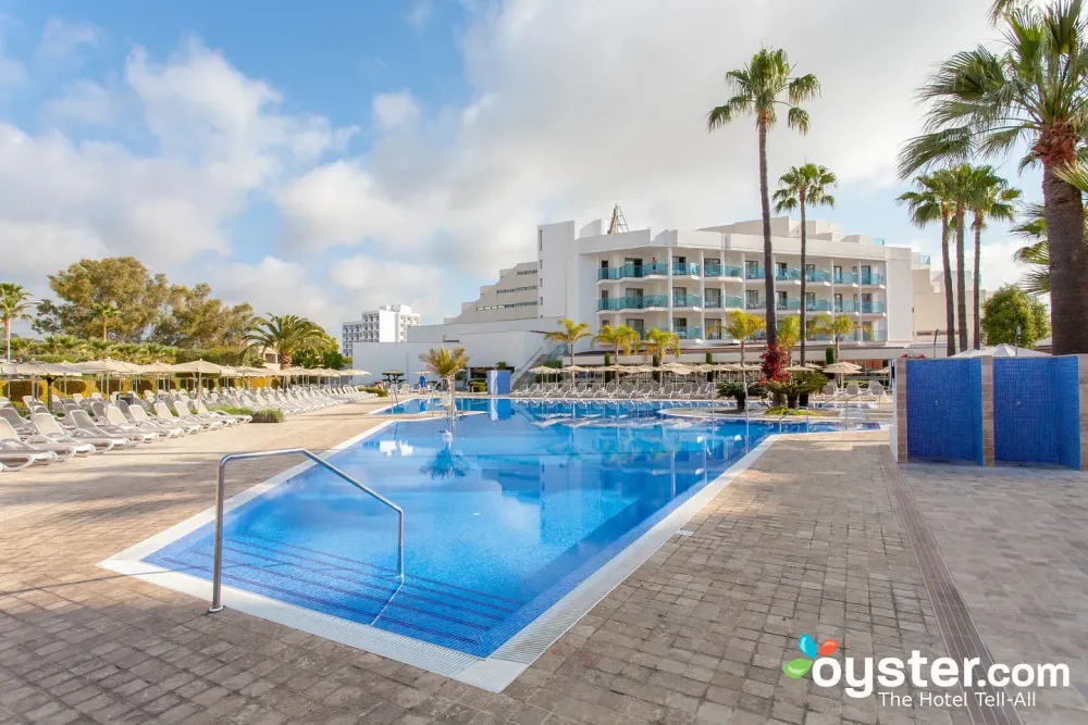 The 15 Best Hotels in Majorca for Families | Oyster.com