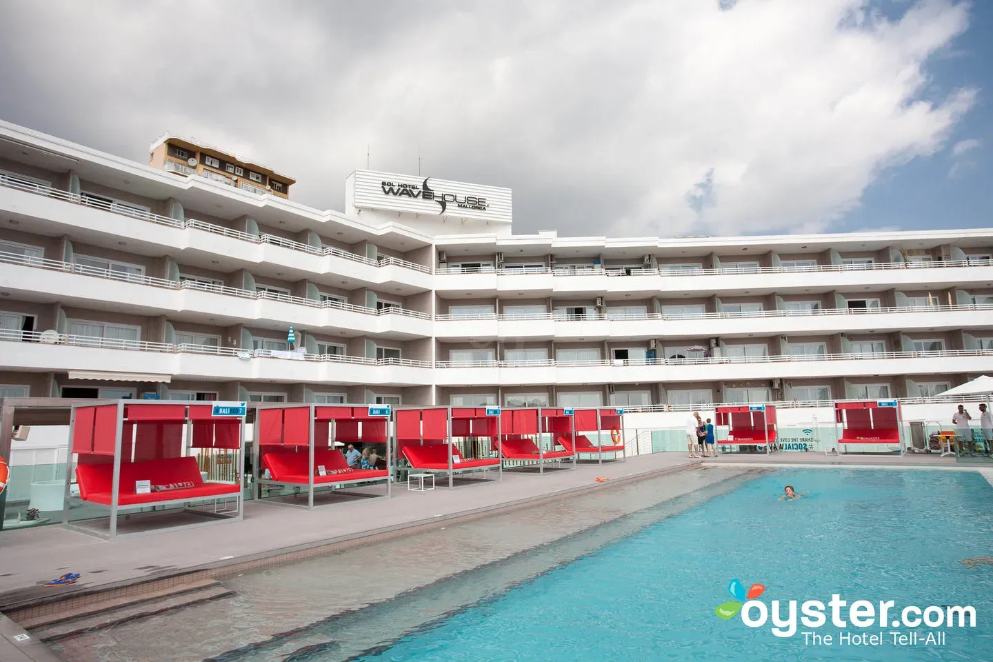 Sol Wave House All Suites Review: What To REALLY Expect If You Stay