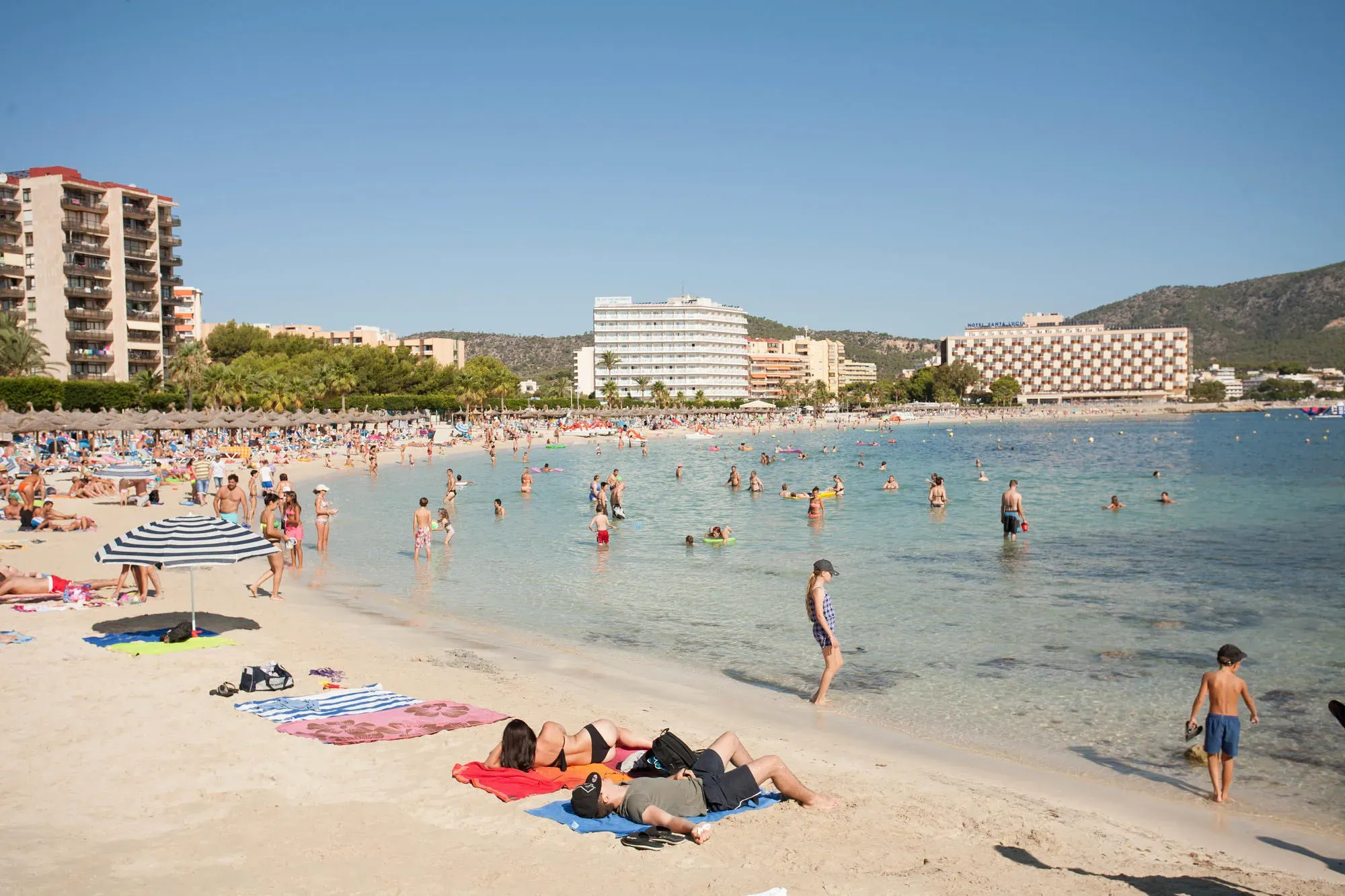 Alua Sun Torrenova Review: What To REALLY Expect If You Stay | Oyster.com
