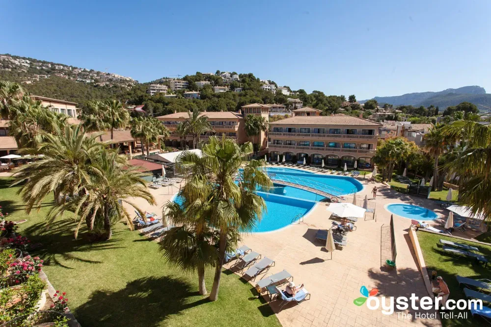 Mon Port Hotel & Spa Review: What To REALLY Expect If You Stay | Oyster.com