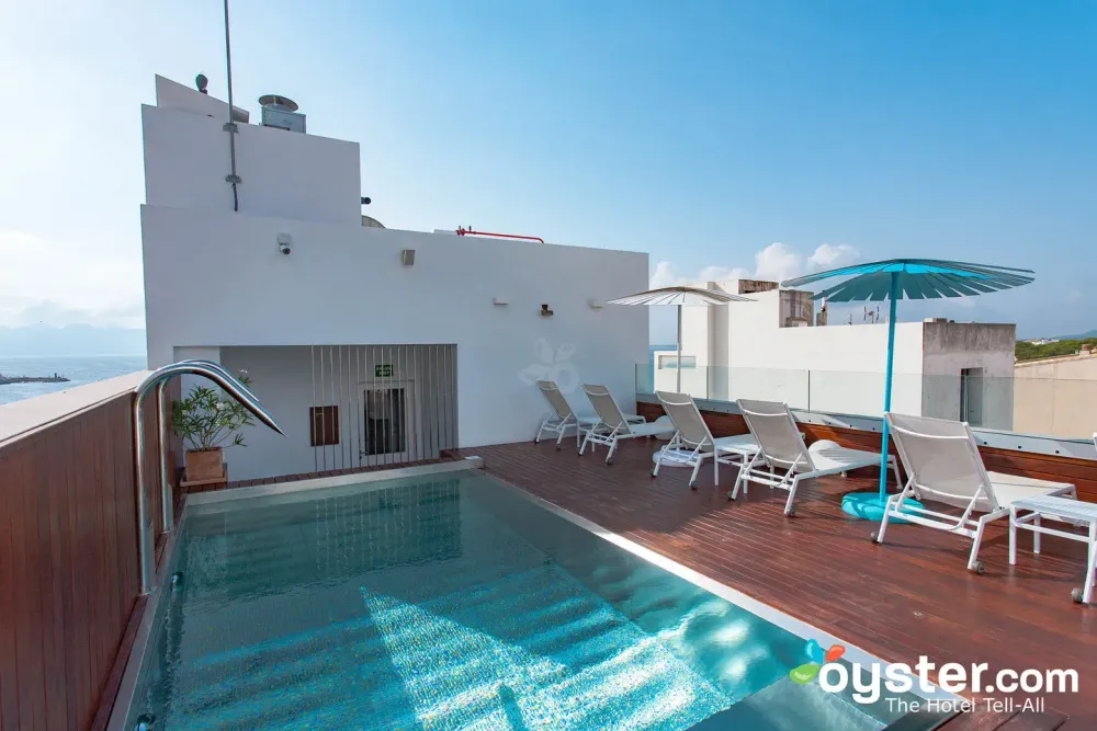 La Goleta Hotel de Mar Review: What To REALLY Expect If You Stay ...