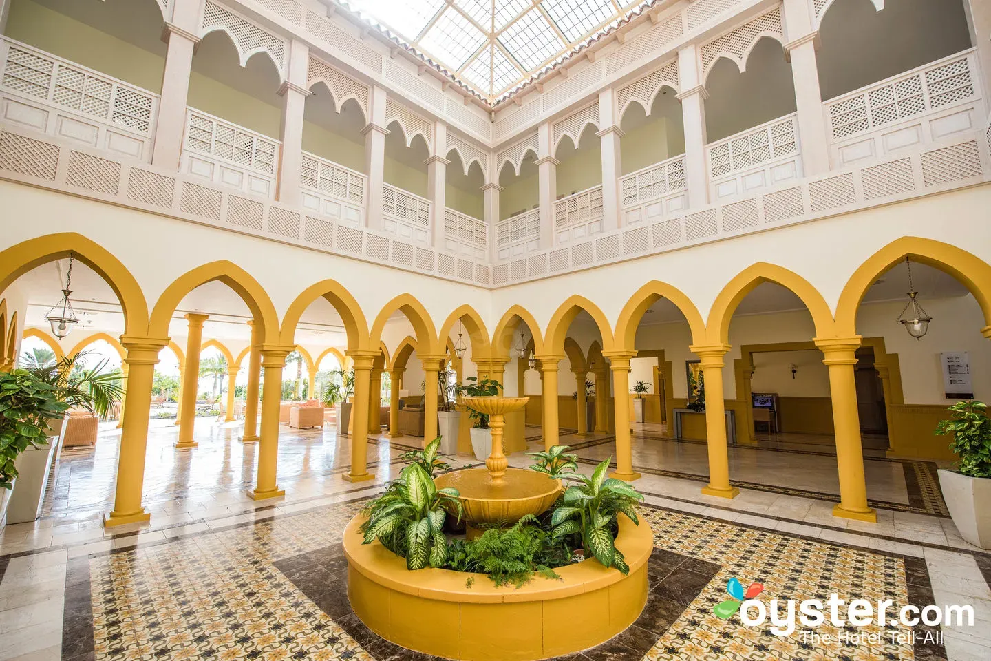 Gran Castillo Tagoro Family & Fun Review: What To REALLY Expect If You Stay