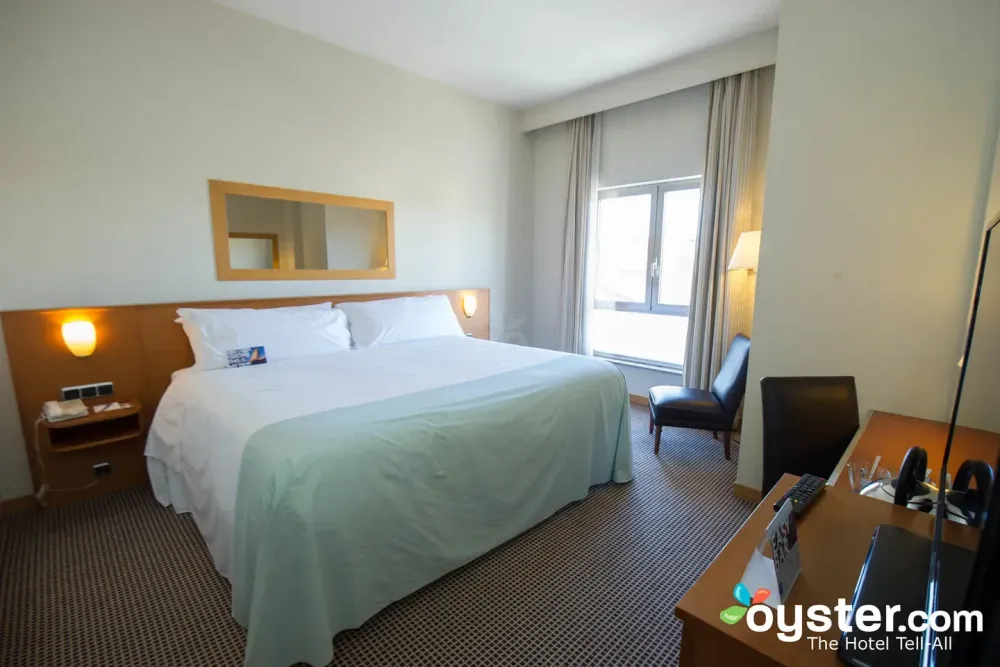 Leon Hotels & Resorts | Oyster.com