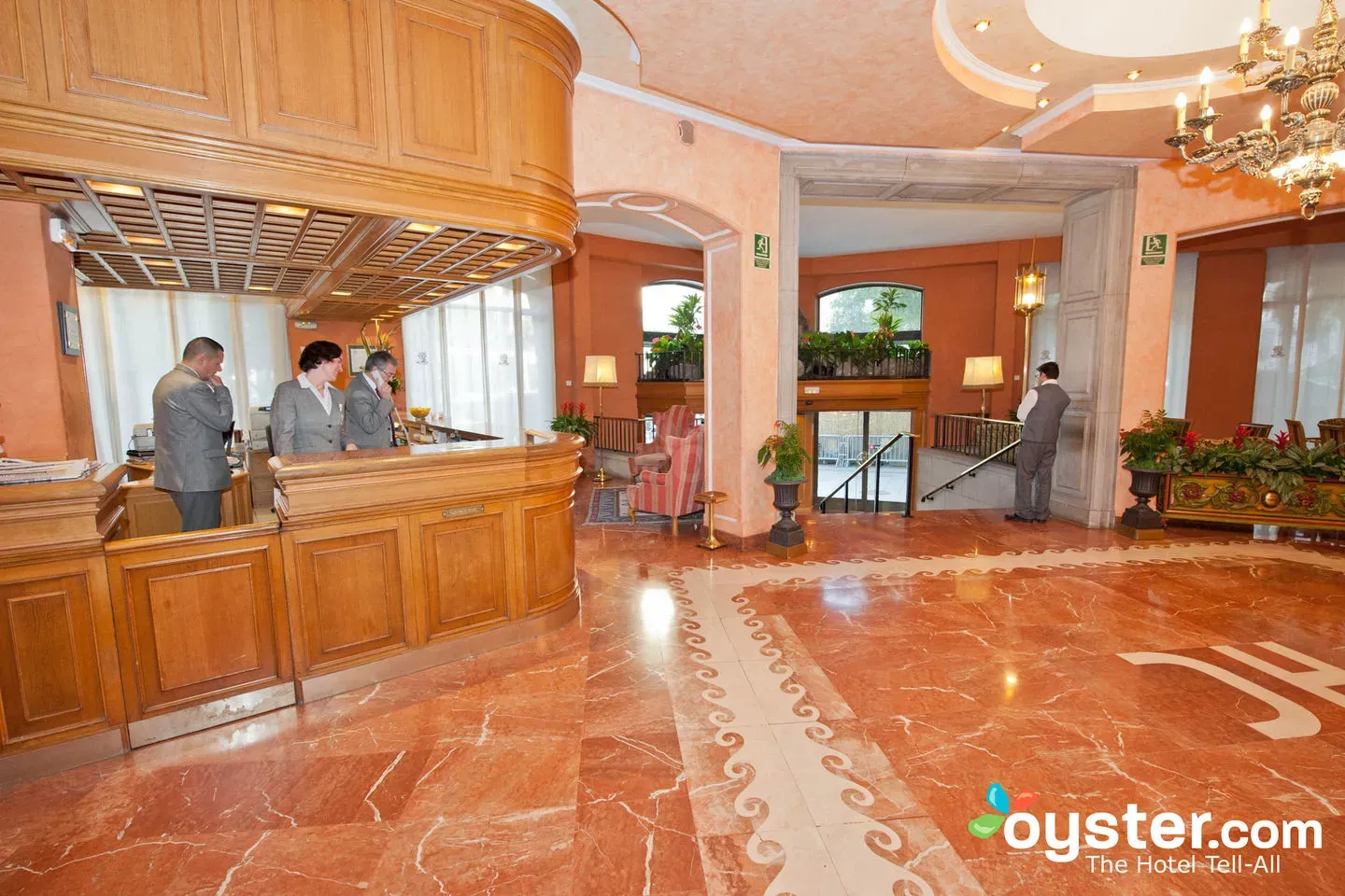 Hotel Colon Review: What To REALLY Expect If You Stay