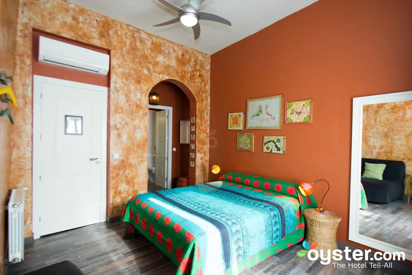 Artistic B&B Review: What To REALLY Expect If You Stay | Oyster.com