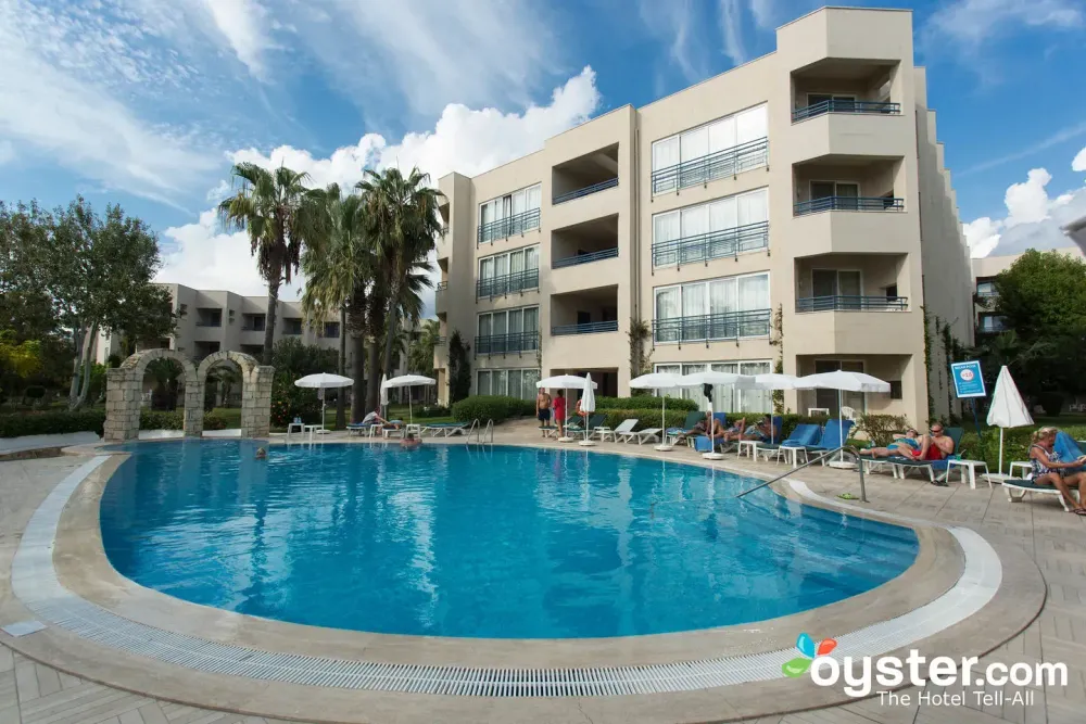 Labranda Alantur Review: What To REALLY Expect If You Stay | Oyster.com