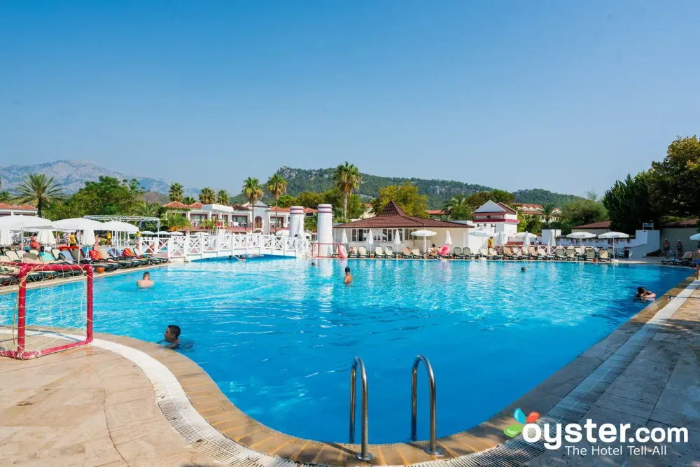 Kiris Hotels & Resorts | Oyster.com Hotel Reviews