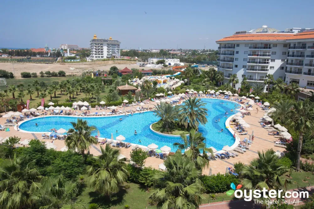 SunConnect Sea World Resort & Spa Review: What To REALLY Expect If You ...