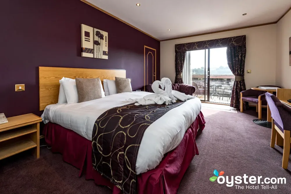 Kingsteignton Hotels & Resorts | Oyster.com Hotel Reviews